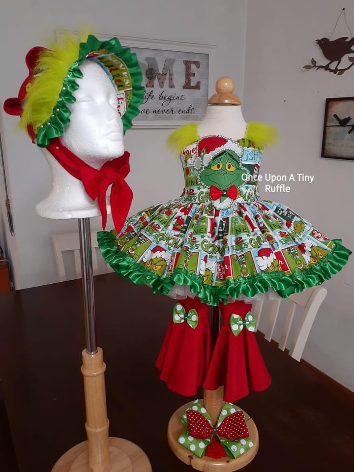 RM-6/12 months Grinch OOC – Mallie's Closet